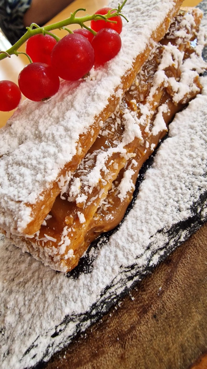MILHOJA DE DULCE DE LECHE • OZ gastroclub
